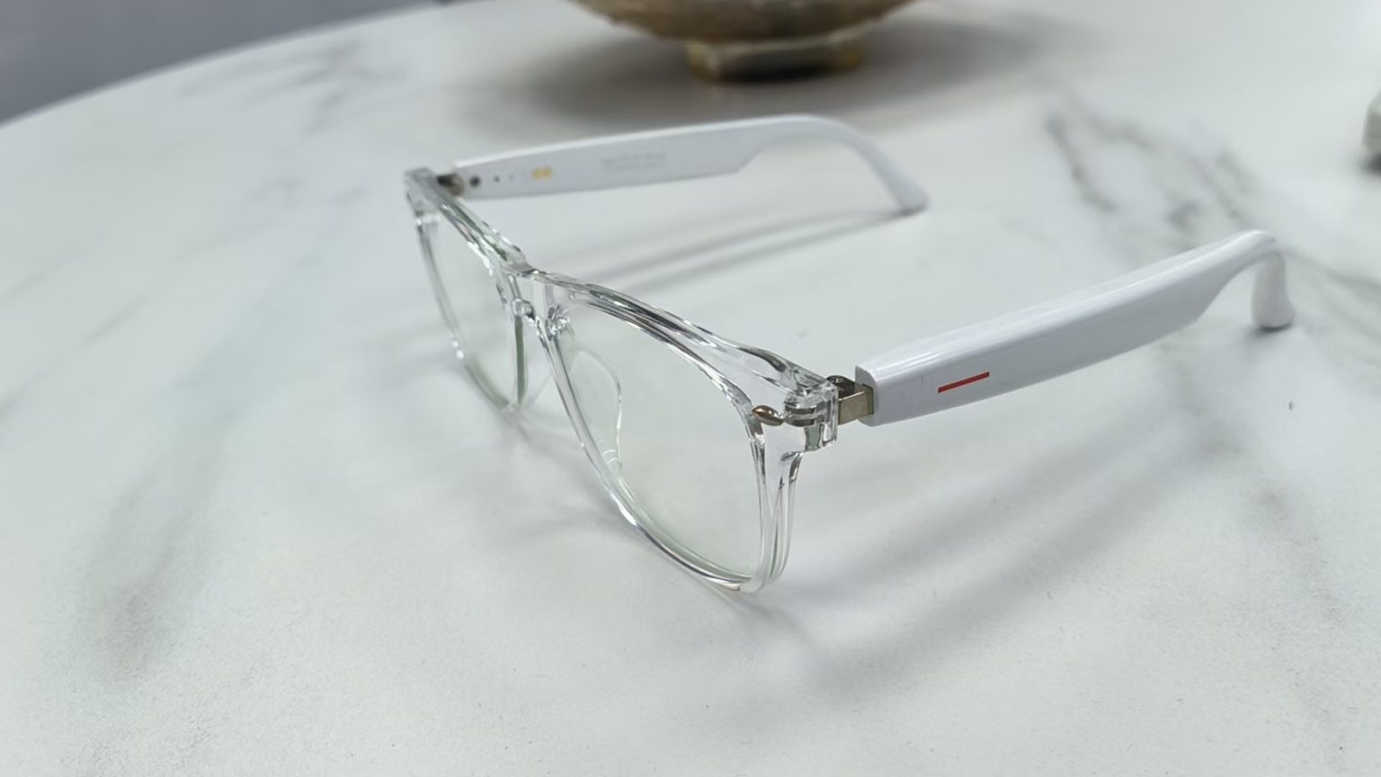 E13 SmartGlass – KimDem Online Store